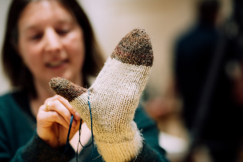 Waag | Reflow Instructable 3: Darning Wool